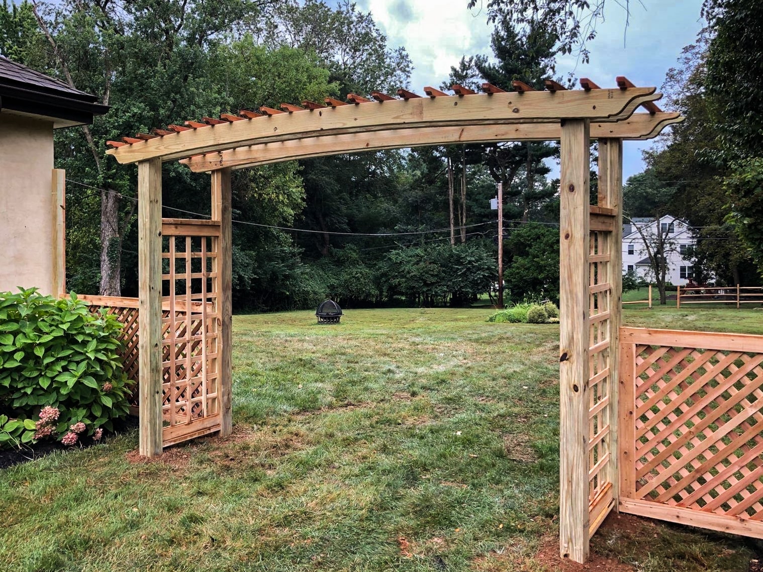 Arbor - Integrous Fences and Decks