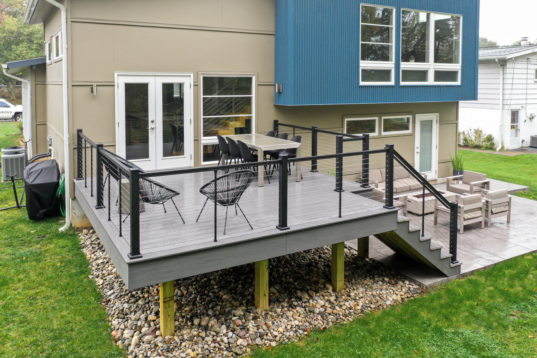 Azek deck with Aluminum Railing - Integrous Fences and Decks