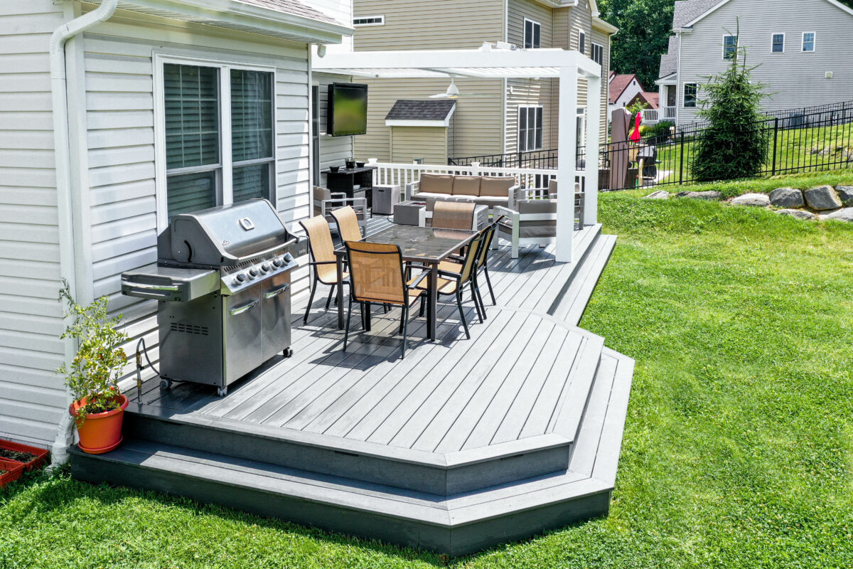 Trex Deck with Louvered Roof - Newtown Square, PA - Integrous Fences ...