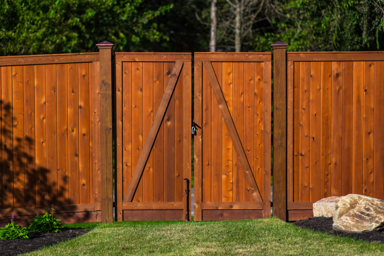 Custom Gates - Integrous Fences and Decks