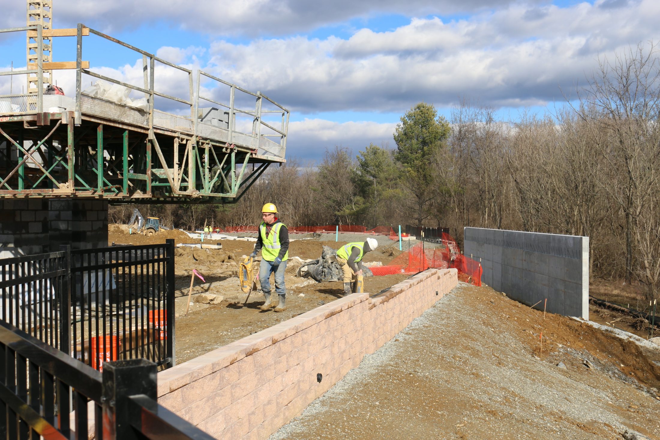 Commercial Fencing - Integrous Fences and Decks