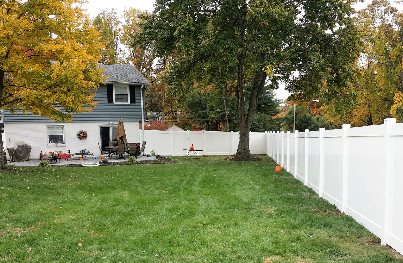 Privacy Fences - Integrous Fences and Decks