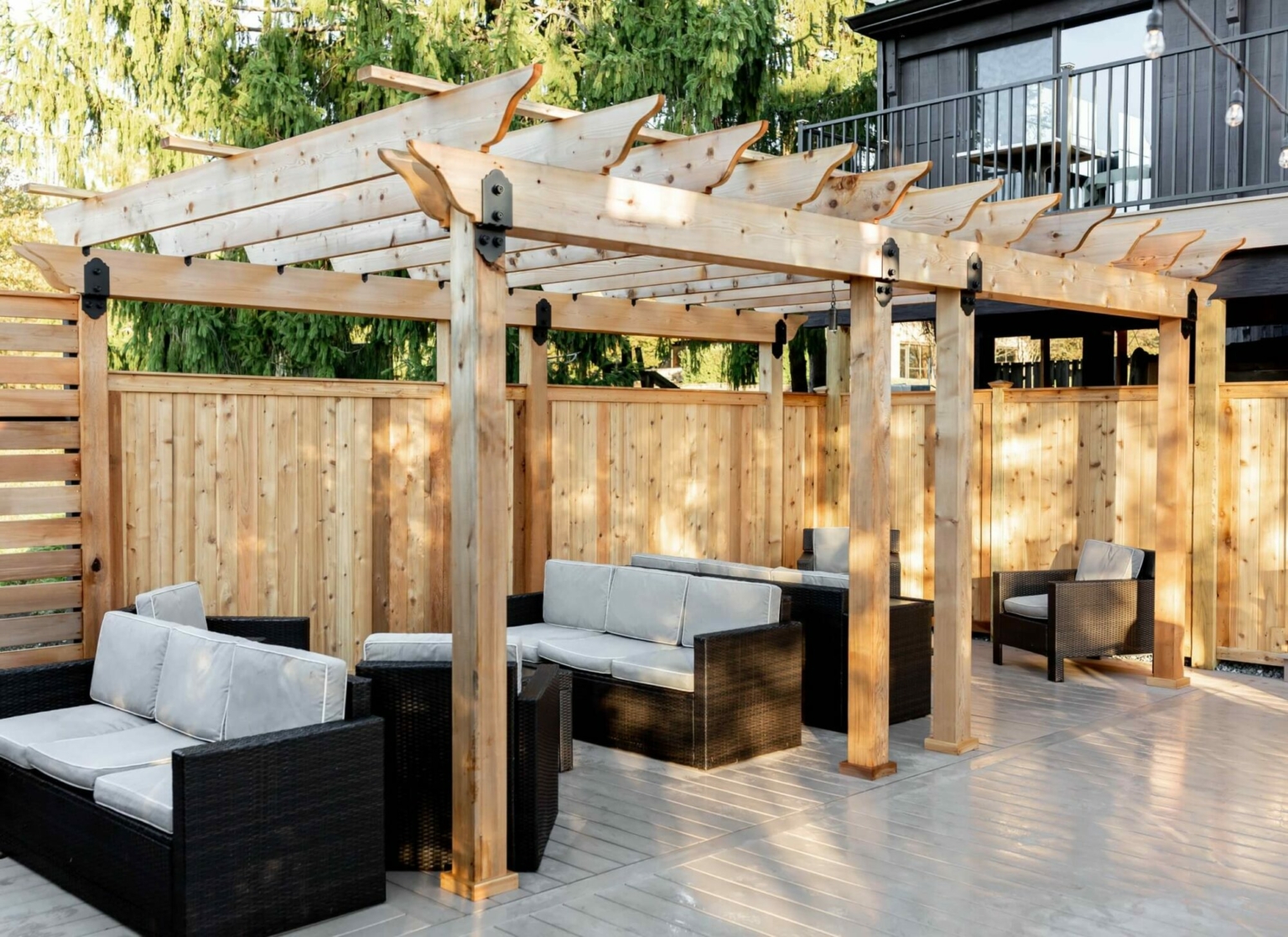 Commercial - Integrous Fences and Decks