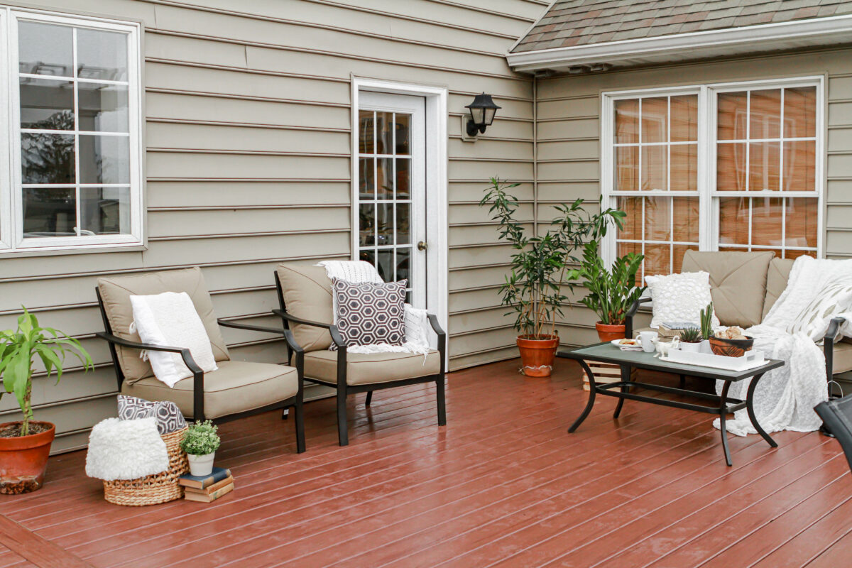 Veka Deck With White Pergola - Integrous Fences and Decks