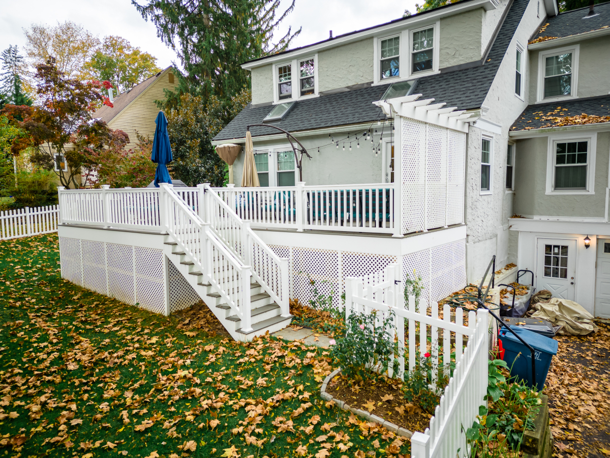 Deck With Lattice - Paoli, PA - Integrous Fences and Decks